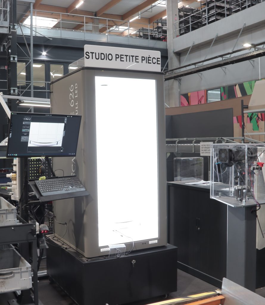 ELV Centers | Photo Shoots of Reusable Parts